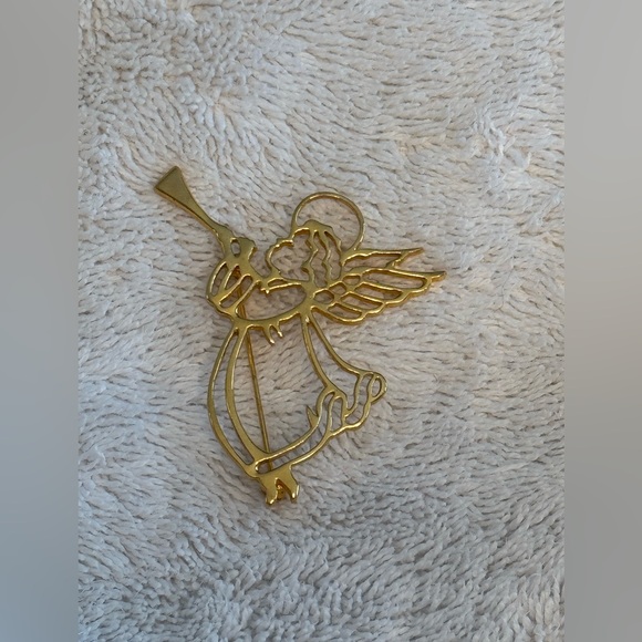 Avon | Jewelry | Vintage Avon Angel Brooch Pin | Poshmark